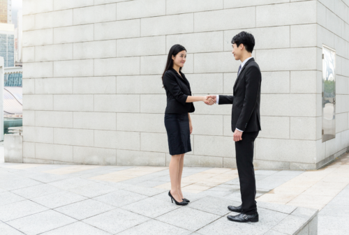 Verslui - Severija Han